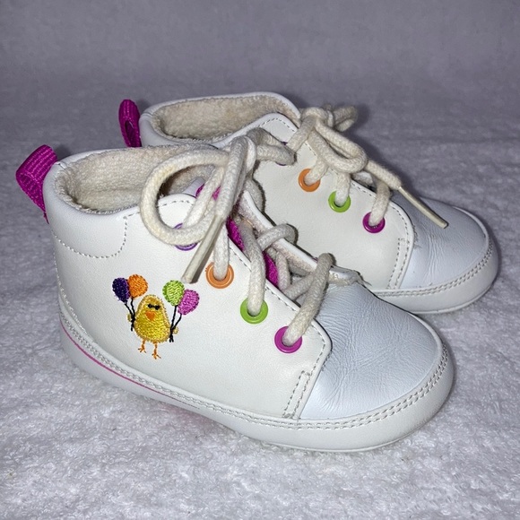Keds | Shoes | Keds All Baby Crib Shoes White Leather Embroidered Chick ...